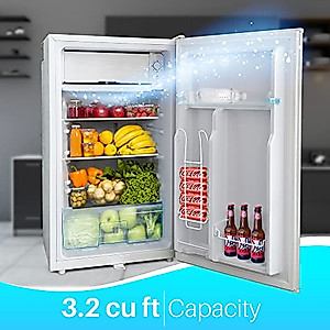 ZLOFT Mini Fridge with Freezer 3.2cu | Portable Mini Fridge for Bedroom, Dorm Refrigerator/Dorm Fridge, Small Refrigerator with Freezer, Mini Refrigerator, Small Fridge RV Refrigerators, White