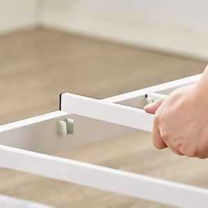 ZINUS Florence Full Panel Metal Platform Bed Frame, Mattress Foundation, No Box Spring Needed, Easy Assembly, White, Queen