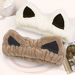 Huachi 2 Packs Cute Cat Spa Headband for Washing Face Makeup Skincare, Animal Headbands for Women Girls Trendy Stuff Gifts Soft Coral Fleece Facial Wash Hair Accessories (Beige+ Khaki)