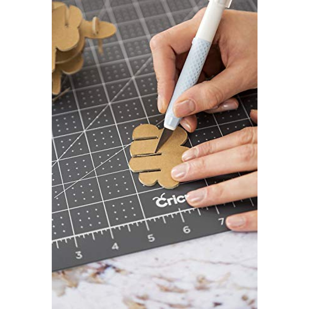 Cricut TrueControl Knife Kit - For Use As a Precision Knife, Craft knife, Carving Knife and Hobby Knife - For Art, Scrapbooking, Stencils, and DIY Projects - Comes With 5 Spare Blades - [Blue]
