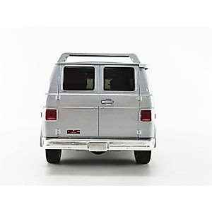 Greenlight 1983 for GMC VANDURA Custom - Silver Metallic 1/18 DIECAST Truck Pre-Built Model