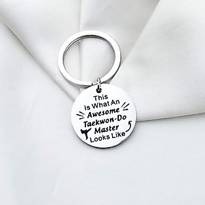 PENQI Martial Arts Jewelry Taekwondo Gift Taekwondo Lover Gift This is What an Awesome Taekwon-Do Master Looks Like Keychain Taekwondo Coach Student Gift (K-Taekwon-Do)