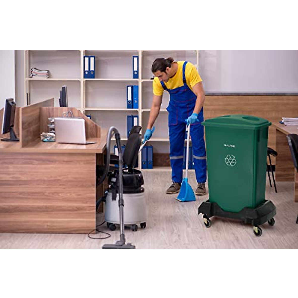 Alpine Rectangular Trash Can Dolly - Heavy Duty Garbage Can Roller with 4 Caster Wheels for Transporting Waste Containers in Offices, Schools, Restaurants, and More - Holds Up to 200lbs Load