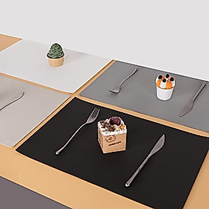 YeaBerr Placemats, Waterproof Placemats Set of 4 for Dining Table Washable Woven Vinyl Non-Slip Table mats Heat-Resistant Wipeable PP Place Mats for Indoor & Outdoor, Easy to Clean, White