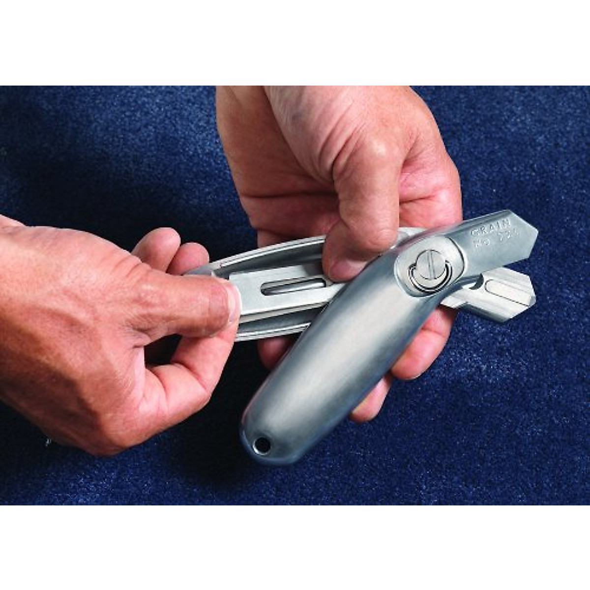 Crain 726 Pivoting Carpet Knife