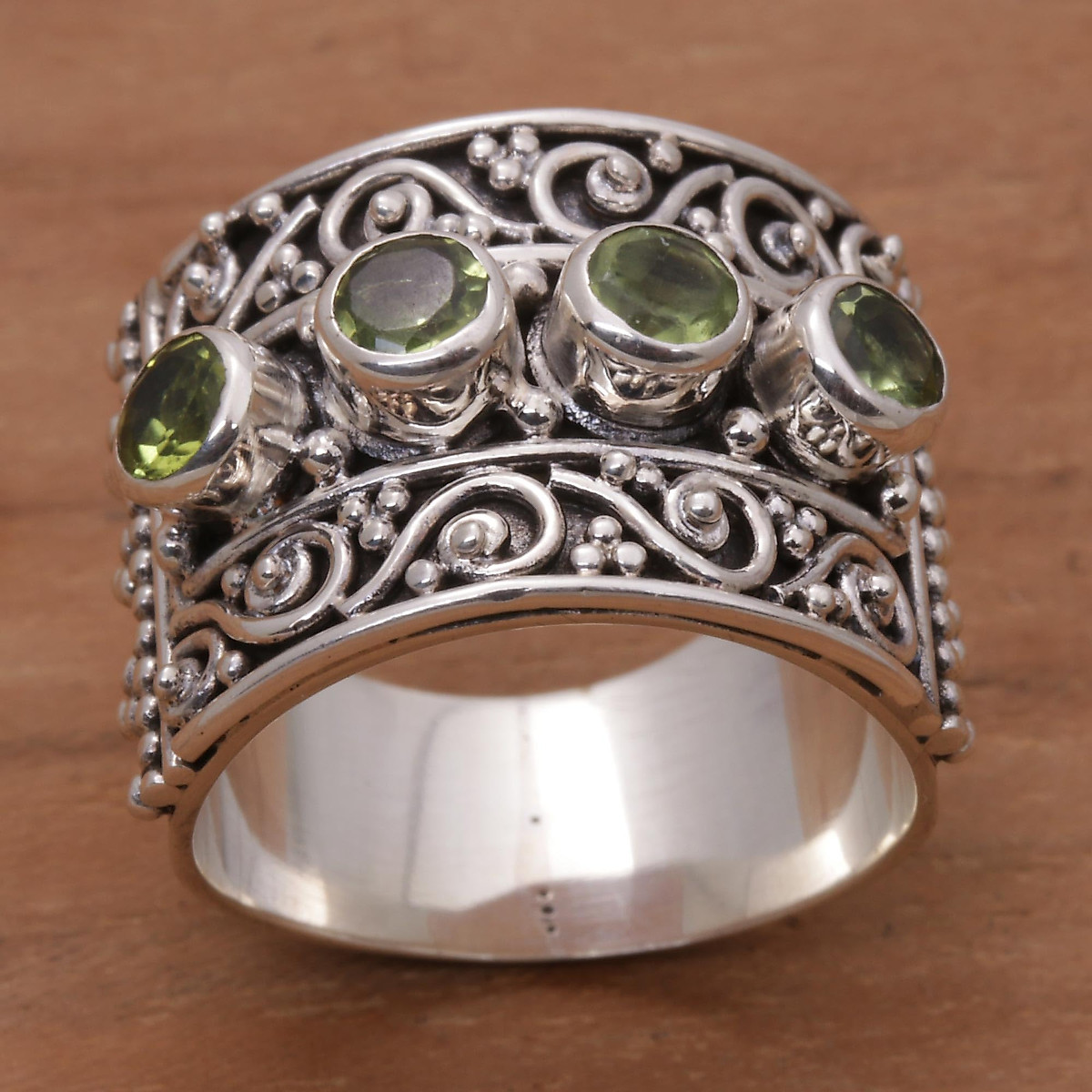 NOVICA Artisan Handmade Peridot Cocktail Ring 925 Sterling Silver Multistone from Bali Green Band Indonesia Kale Birthstone [ring Front 0.6 in L x 0.8 in W x 0.2 in H Band Width 9 mm W] ' Lucky