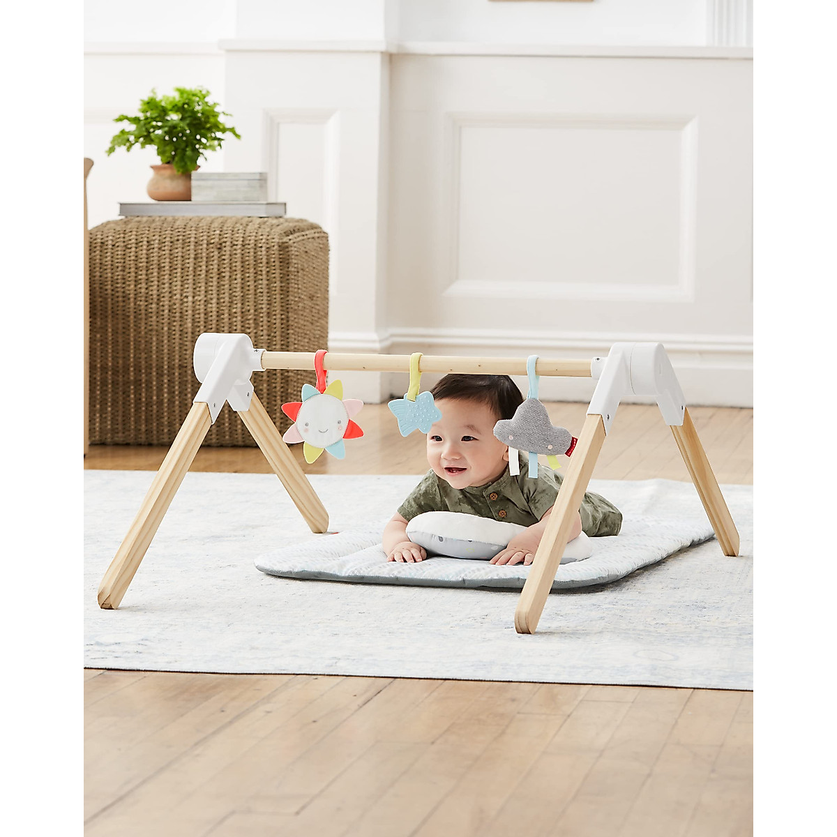Skip Hop Wooden Baby Gym, Silver Lining Cloud Activity Gym