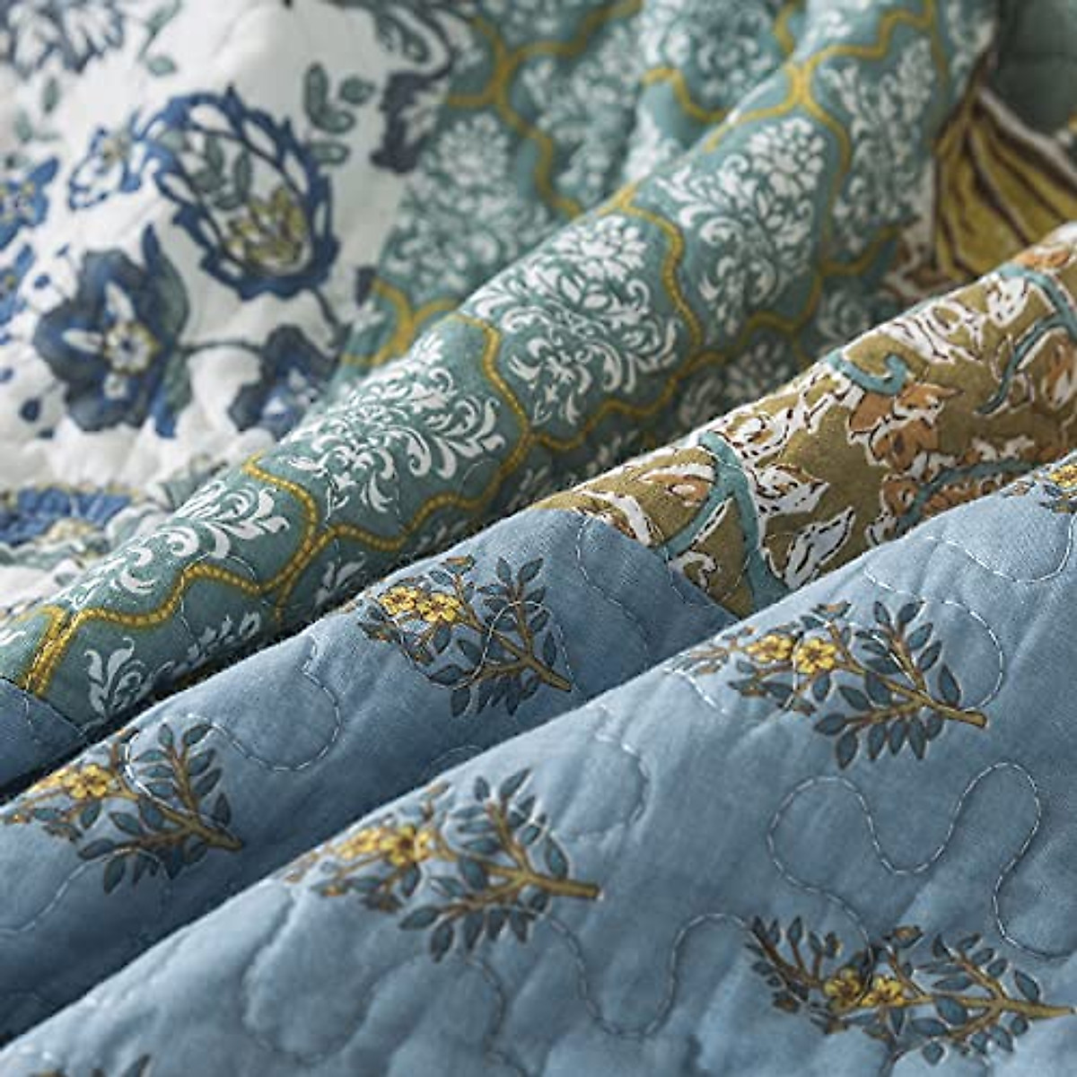 NEWLAKE Cotton Quilted Throw Blanket for Bed Couch Sofa, Reversible Matelasse Blanket with Real Stitched Embroidery,Green Farmhouse Garden,60X78 Inch