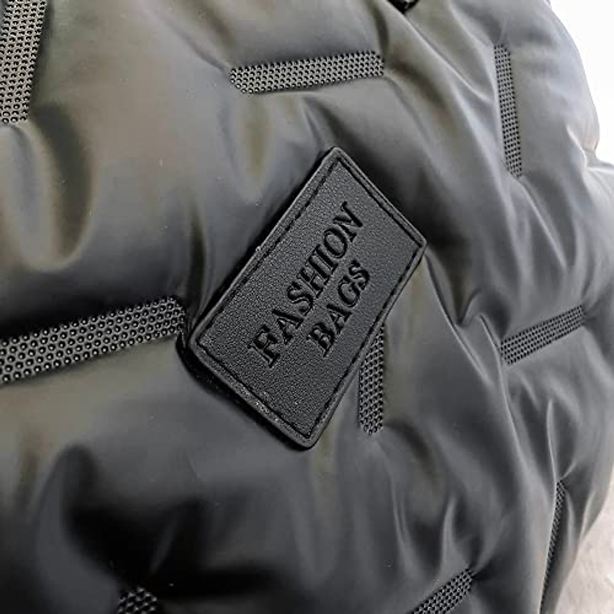 AZURAOKEY Puffer Tote Bag for Women, Quilted Cotton Padded Handbag, Women Shoulder Bags Soft Large Capacity Top-handle Bags Warm Zipper Simple Portable Lightweight for Girls Shopping-Black