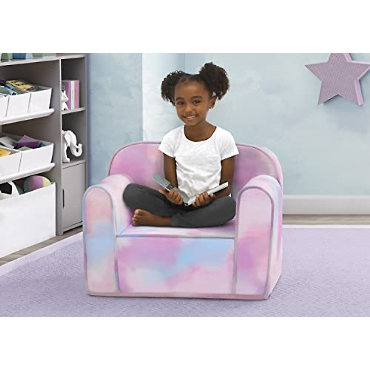 Delta Children Cozee Chair for Kids for Ages 18 Months and Up, Tie Dye