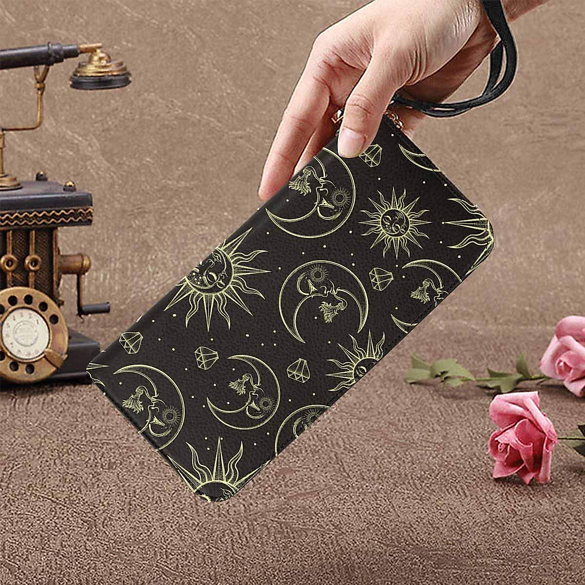 InterestPrint Women's Sun Moon and Stars Clutch Wallet Wrist Strap Long Purse