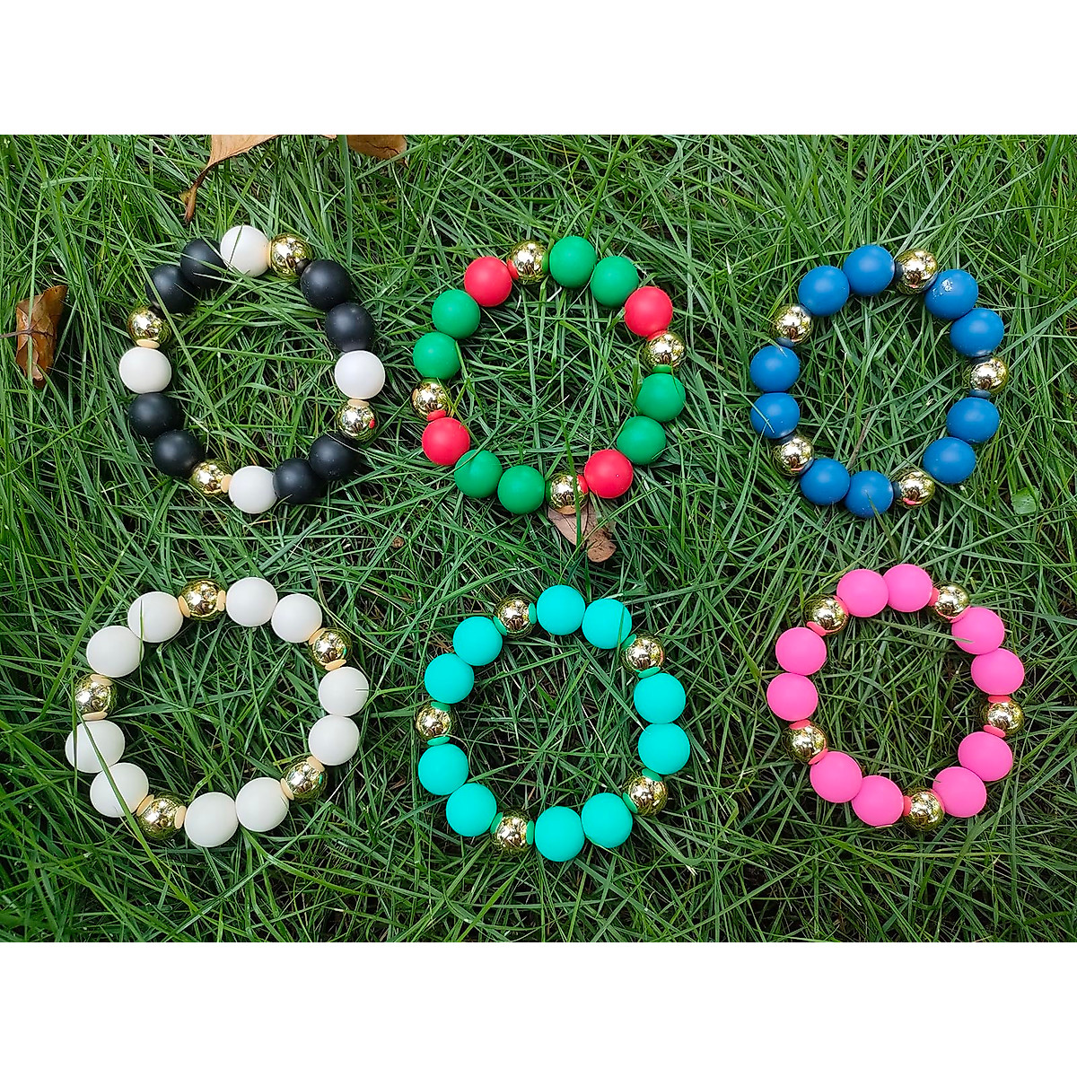 Junyuerly Wristlet Keychain Silicone Beaded Key Ring Bracelet for Women Elastic Bangle Key Chain Holder (Gold bead + white bead)