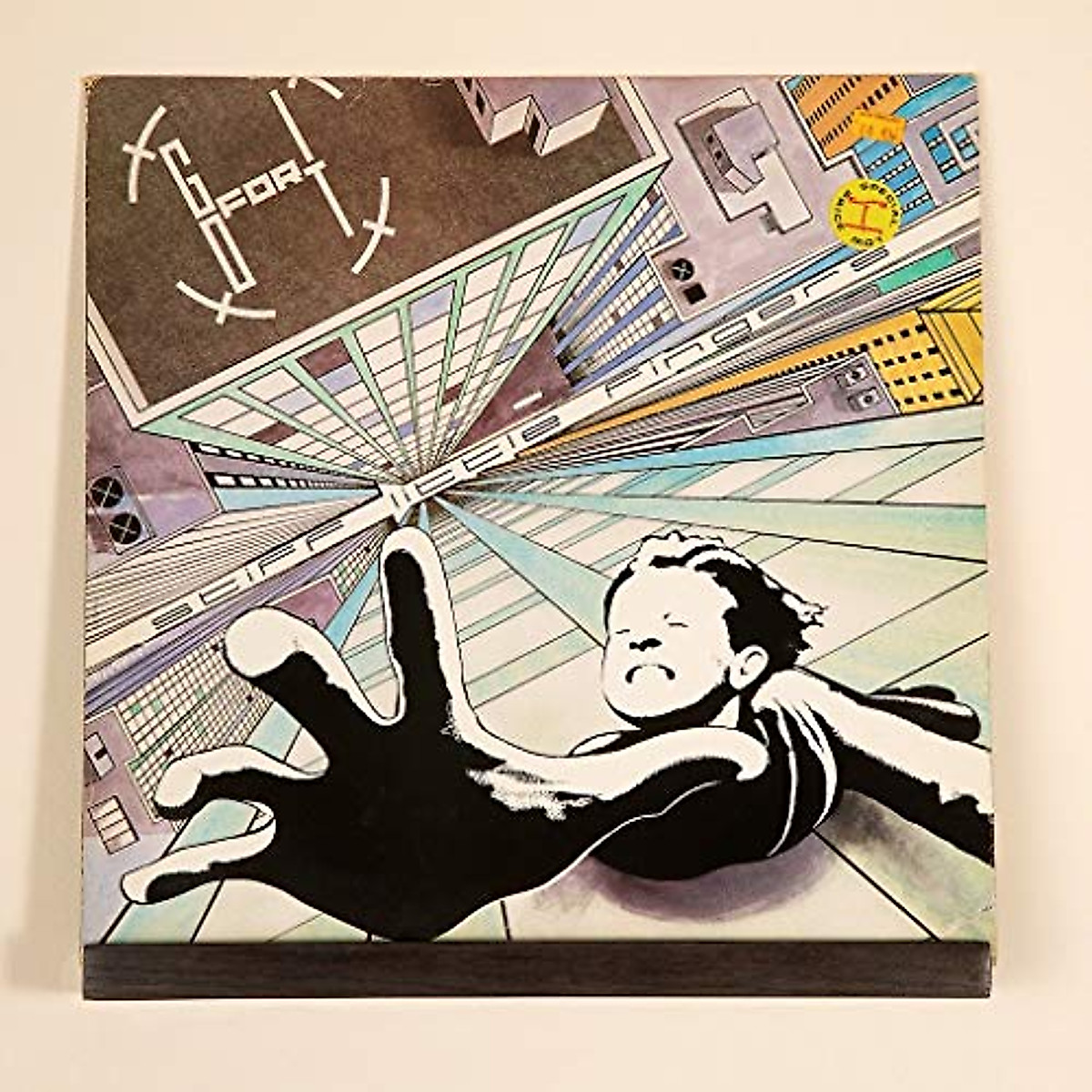 KAIU Vinyl Record Shelf Wall Mount | Easy Installation | Beautiful and Premium Material made from Solid Oak | Slim and Elegant Design for your Home | Easily Swap out Records | Black