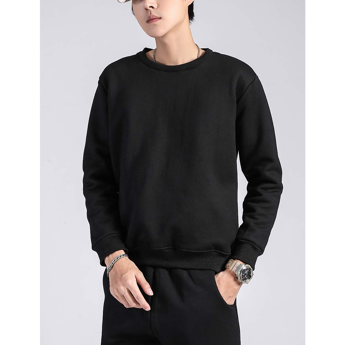 Gihuo Men's Crewneck Sweatshirt Winter Warm Sherpa Lined Pullover Fleece Top Heavyweight Loungewear Sweatshirt (Black, Large)