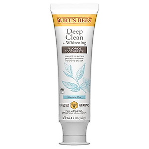 Burt’s Bees Toothpaste, Natural Flavor, Fluoride Toothpaste Deep Clean + Whitening, Mountain Mint, 4.7 oz each , (Pack of 3)