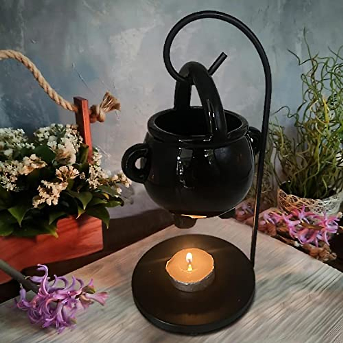 Hanging Cauldron Pagan Oil Burner with Handle, Halloween Wax Melter Cauldron, Halloween Ornament Wax Burner, Spirit Meditation Decorations, Essential Oil Incense Aroma Diffuser Home Decor