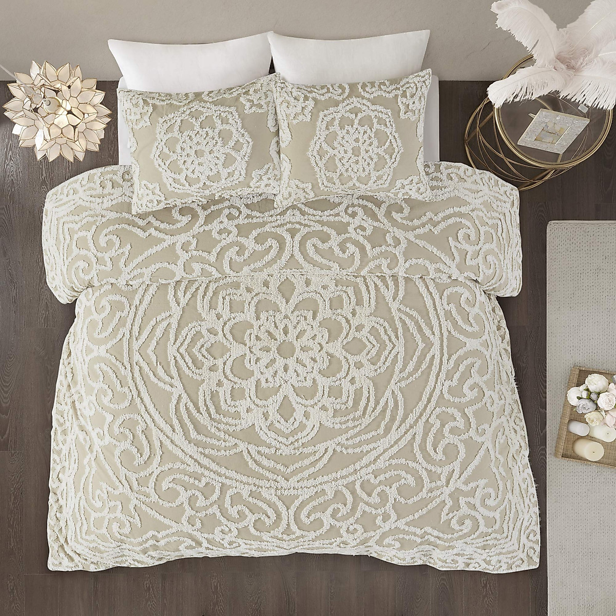 Madison Park Laetitia Comforter Bohemian Tufted Cotton Chenille, Medallion Shabby Chic All Season Down Alternative Bed Set with Matching Shams, Floral Taupe King/Cal King(104"x92") 3 Piece