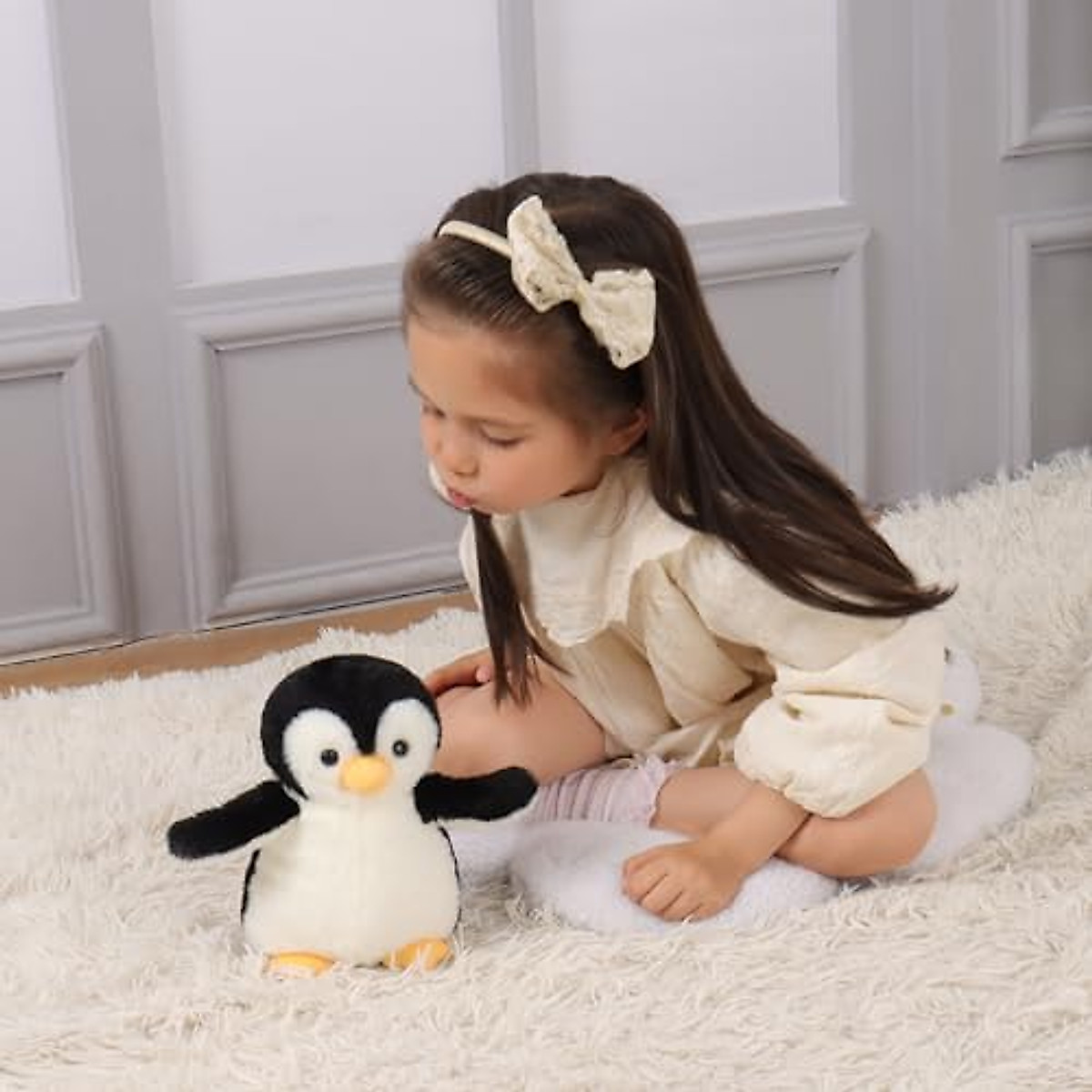 Apricot Lamb Antarctic Toys Plush Black Penguin Stuffed Animal Soft Cuddly Perfect for Child (Black Penguin ，8 Inches)