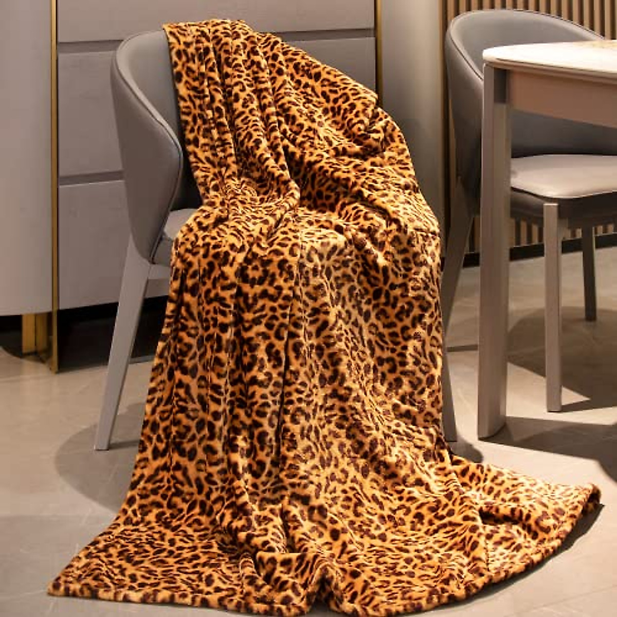 Leopard Blanket Cozy Warm Cheetah Print Throws and Blankets Fuzzy Plush Fleece Blankets with Leopard Print for Sofa, Couch, Bed 60 * 80 Inch