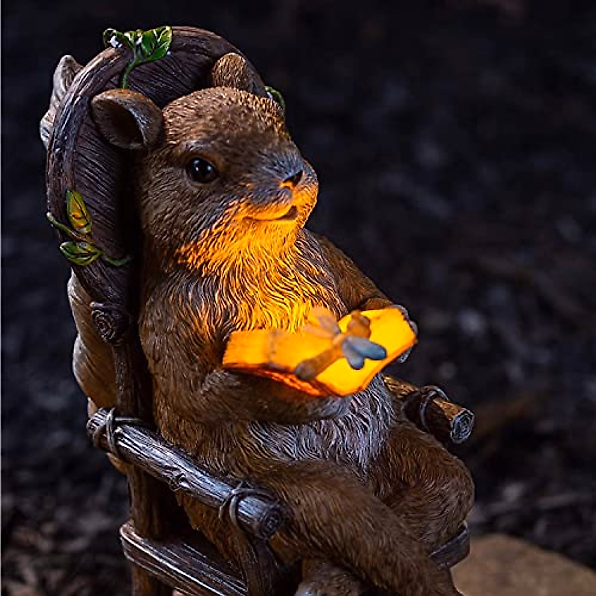 VP Home Squirrel Reading and Relaxing on Rocking Chair Solar Powered LED Outdoor Decor Garden Light Garden Figurines Outdoor Squirrel Gifts Garden Decorations Outdoor with Squirrel Statue