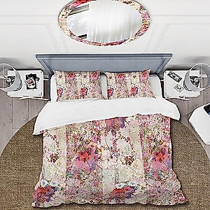 DESIGN ART Designart 'Red and White Orchids with Grunge Flowers' Traditional Duvet Cover Set King