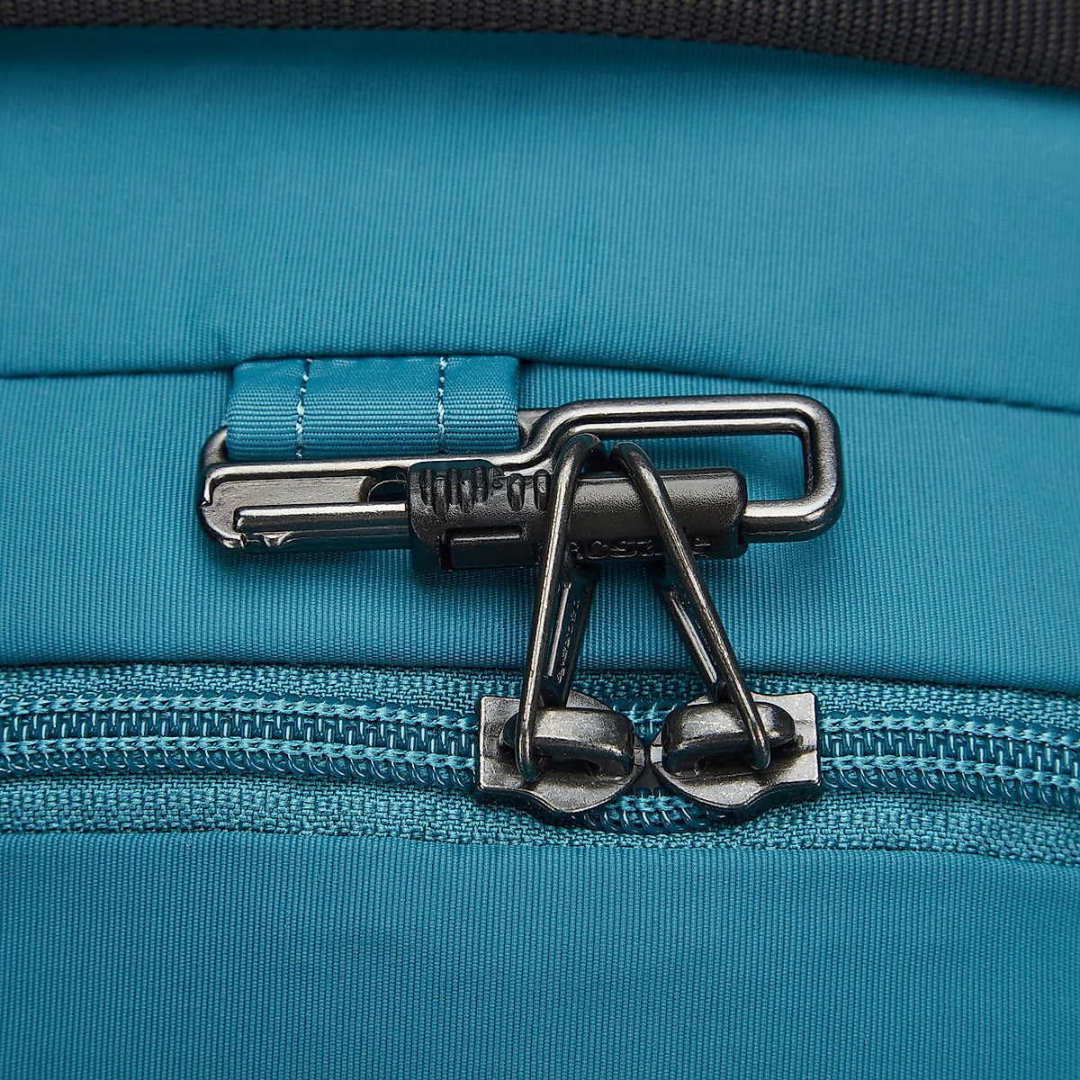 Pacsafe Metrosafe LS450 Anti Theft 25L Backpack, ECONYL Black