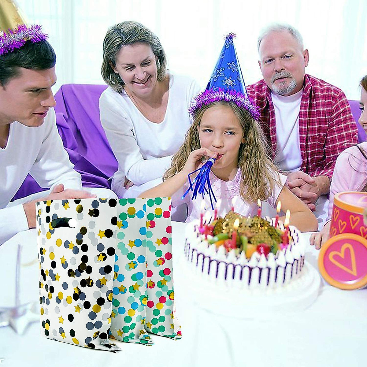 HABILE 48 Pack Plastic Party Gift Bags, Durable Return Gift Bags With Handles, Plastic Candy Bags For Goodie, Party Favor Bags For Kids Birthday (Polka Dots And Small Stars)