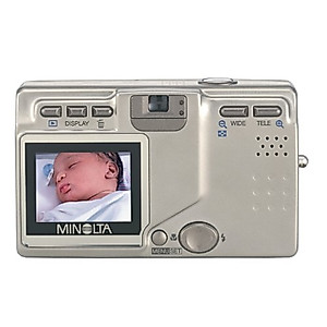 Minolta Dimage G500 5MP Digital Camera w/ 3x Optical Zoom