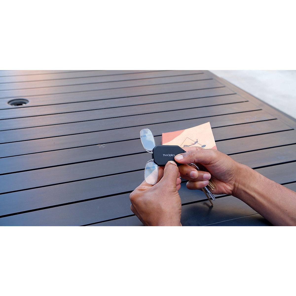 ThinOptics Keychain Case and Readers Rectangular Reading Glasses, Black, 44 mm + 2.5 dioptre