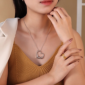 LoraPetid Personalized Heart Mother Necklace with 1-5 Names Custom Birthstone Necklace for Mom Customized Jewelry Gifts for Women Grandma