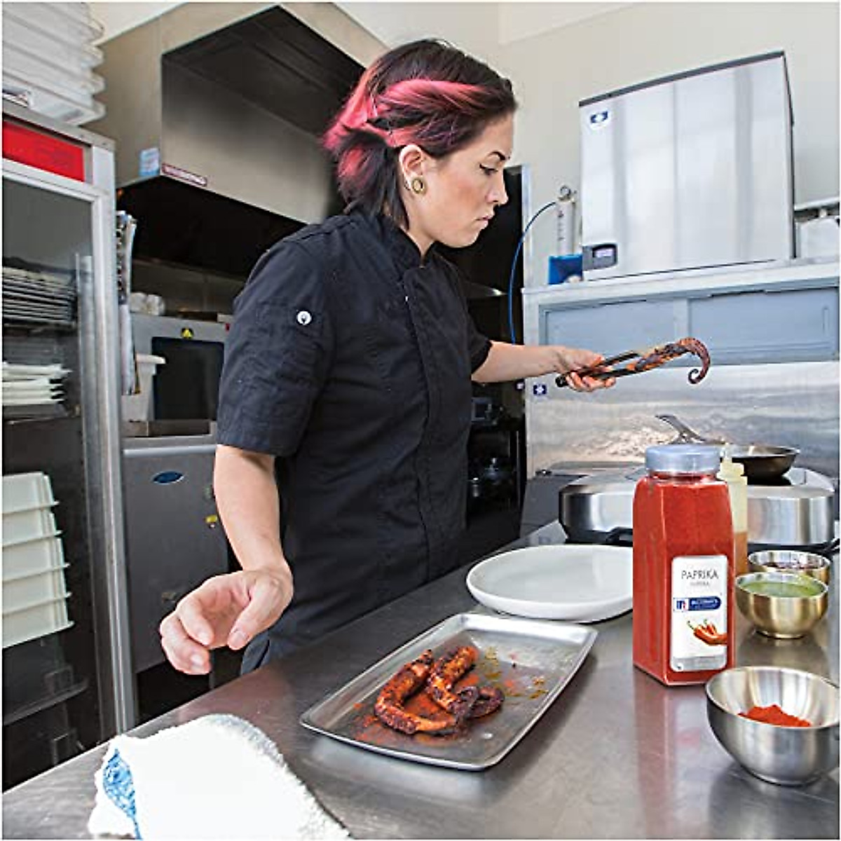 McCormick Culinary Paprika, 18 oz - One 18 Ounce Container of Sweet Paprika Seasoning, Perfect with Chicken, Pork, Beef Marinades and Dressings