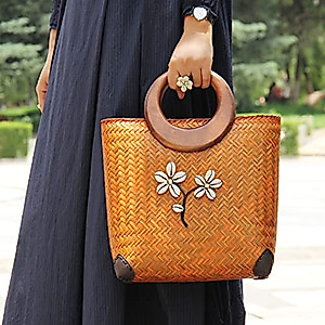 QTKJ Straw Bag for Women, Summer Beach Handmade Rattan Tote Bag, Round Wooden Handle, Boho Retro Straw Woven Handbag, Large Beach Vacation Bag (Yellow)