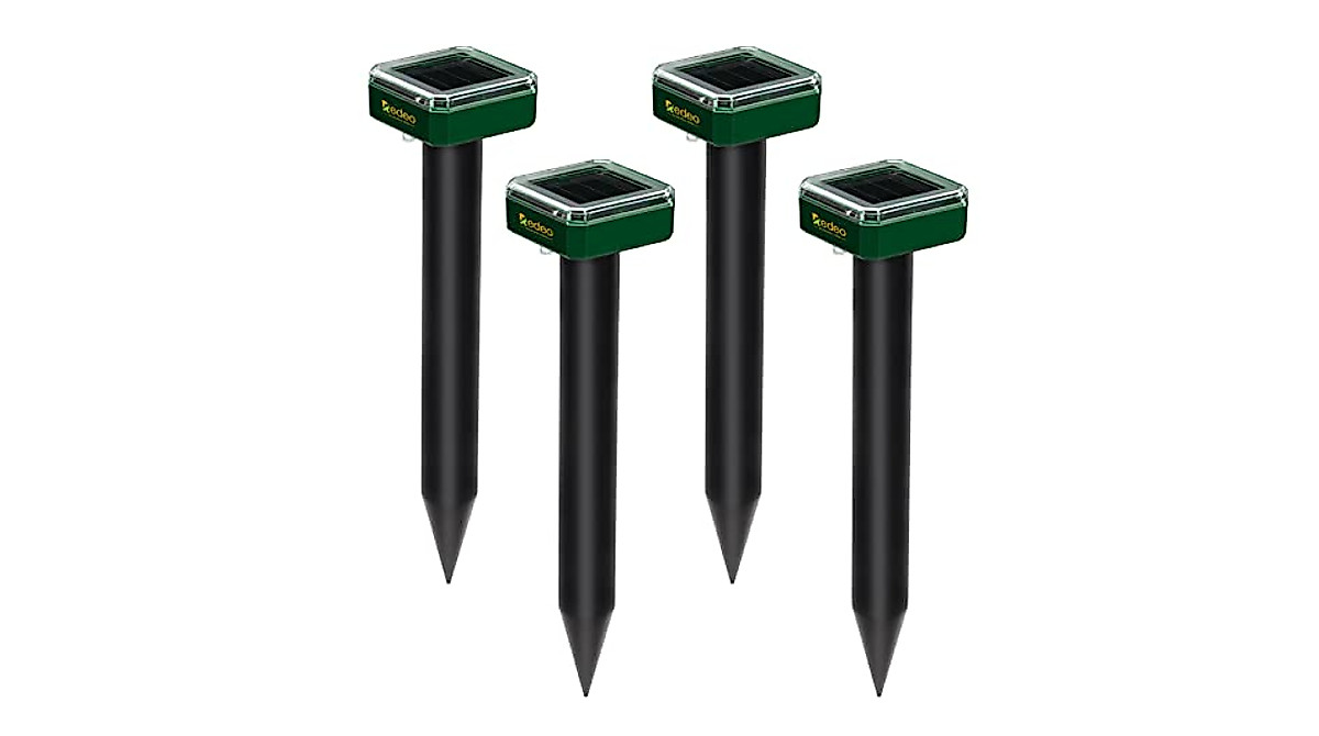 Redeo Solar Mole & Gopher Repellent Stakes - Sonic Pest Control