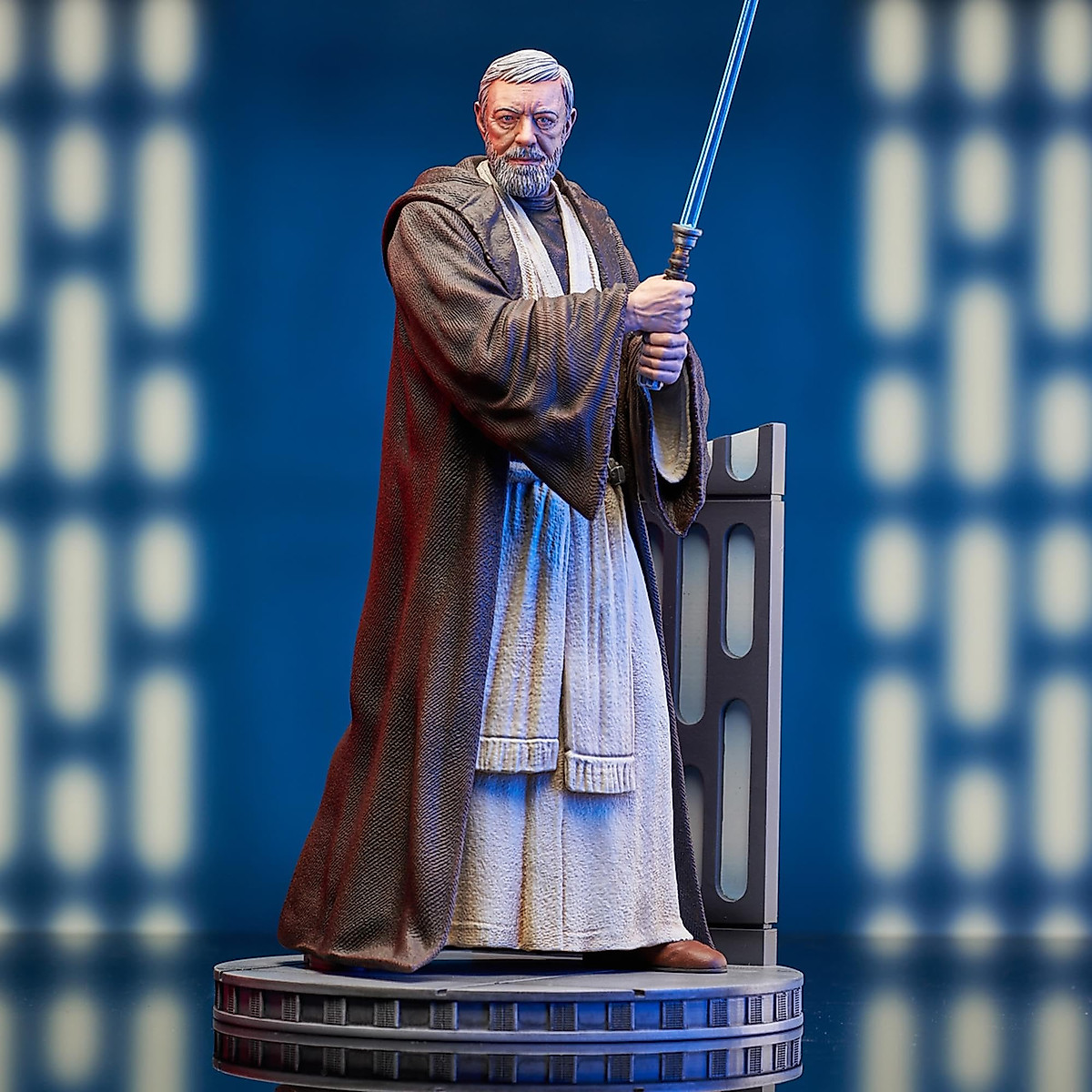 Diamond Select Toys Star Wars Milestones: A New Hope: Ben Kenobi 1:6 Scale Statue, Multicolor 12 inches