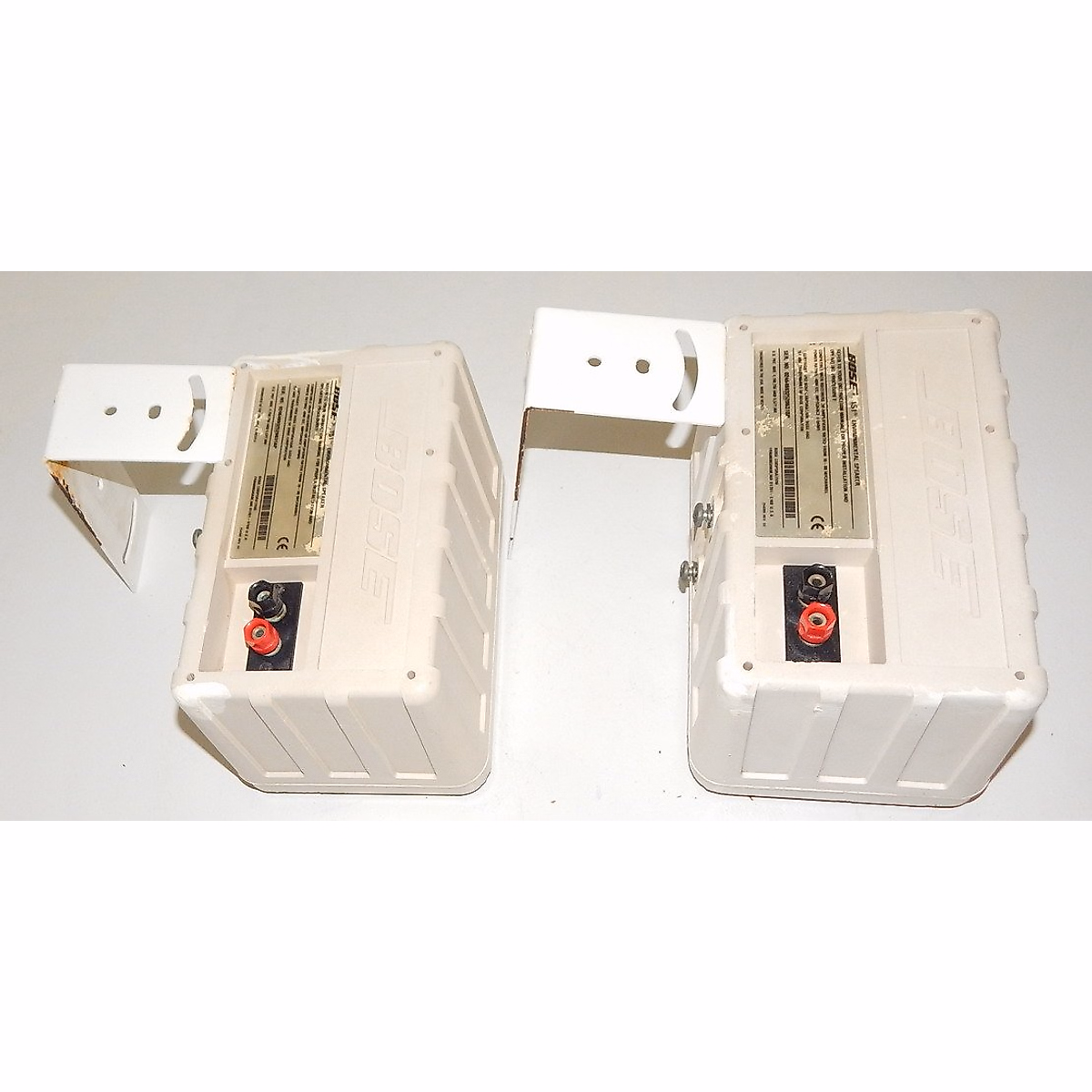 Bose 151 Indoor/Outdoor Speaker Pair (White)