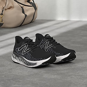 New Balance Men's Fresh Foam 1080 V11 Running Shoe, Black/Thunder, 11.5