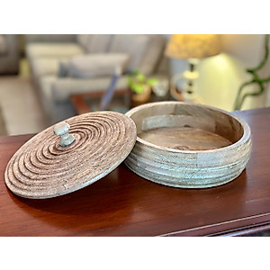 Indian Kitchen Roti Holder Box Pancake Keeper Serveware Hot Pot Casserole Dish With Lid Home Kitchen Dining Decor, Natural Brown, 9 x 3 Inches