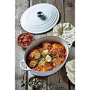 Le Creuset Enameled Cast Iron Signature Oval Dutch Oven, 2.75 qt., White