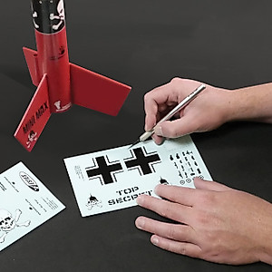 Estes Rockets 0651 Der Red Max Rocket Kit, Skill Level 1 Brown/a