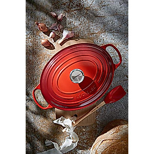 Le Creuset Enameled Dutch Oven Cast Iron Signature Oval Casserole, 40cm, 15.5 Qt, Cerise