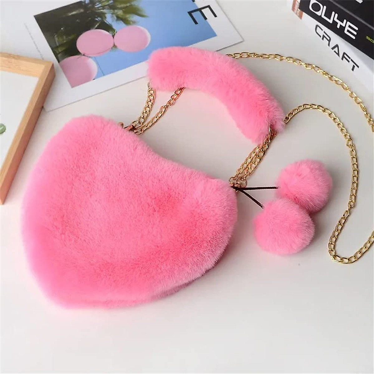 Soft Warm Faux Fur Handbag Fuzzy Crossbody Bag Heart Shape Soft Plush Purse for Winter Women Wallets (Pink)