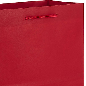 Hallmark Red Gift Bags in Assorted Sizes (Pack of 6: 2 Medium 9", 2 Large 11", 2 Extra Large 14") for Christmas, Birthdays, Graduations, Father's Day, Baby Showers, Bridal Showers, Weddings