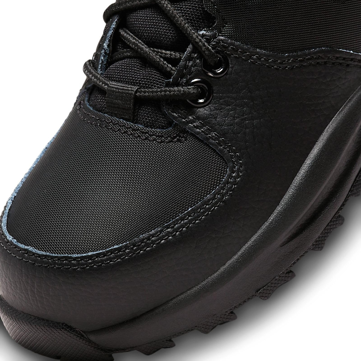 Nike Manoa LTR (Big Kid) Black/Black/Black