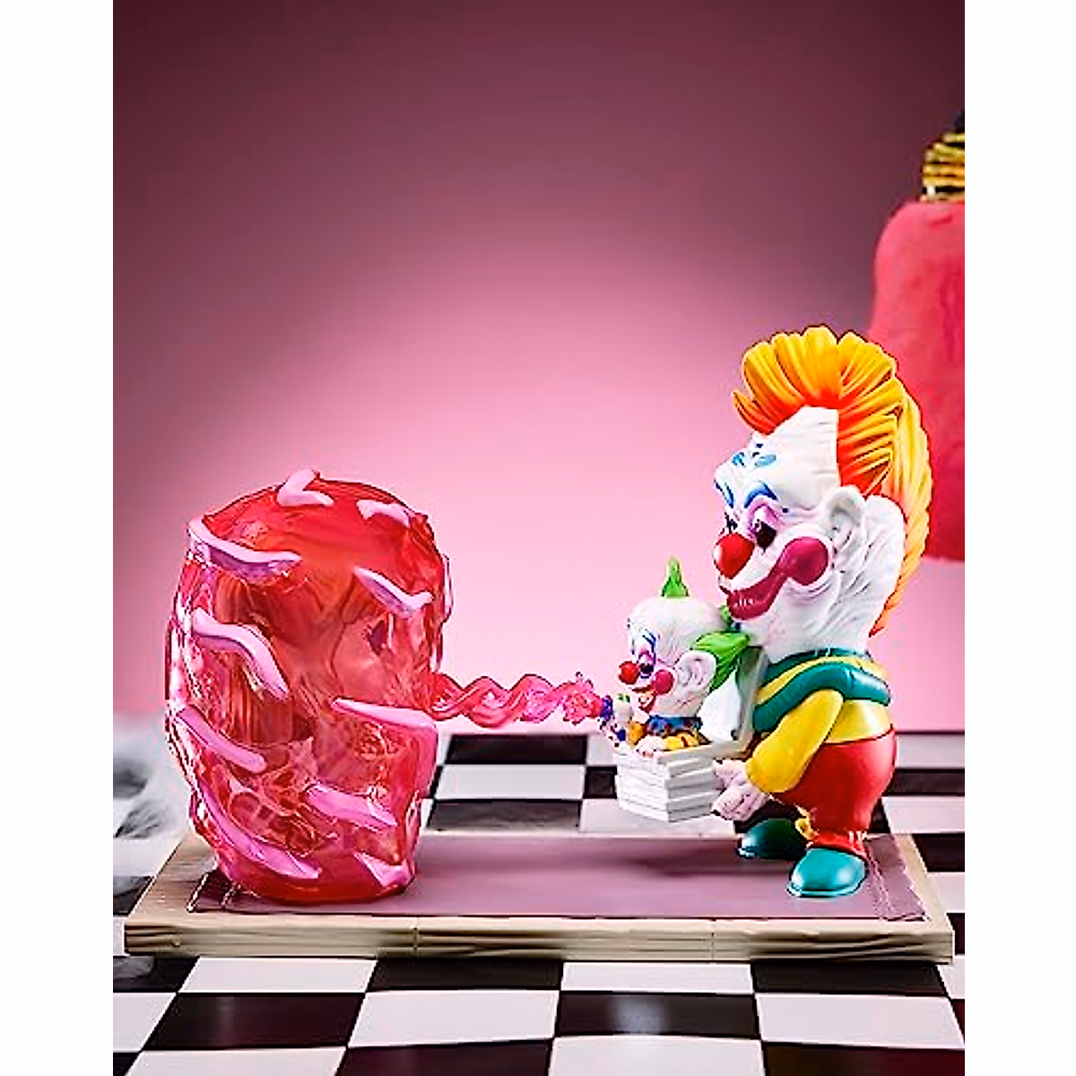 Funko Spirit Halloween Killer Klowns from Outer Space Bibbo with Shorty in Pizza Box Movie Moment POP! Figure