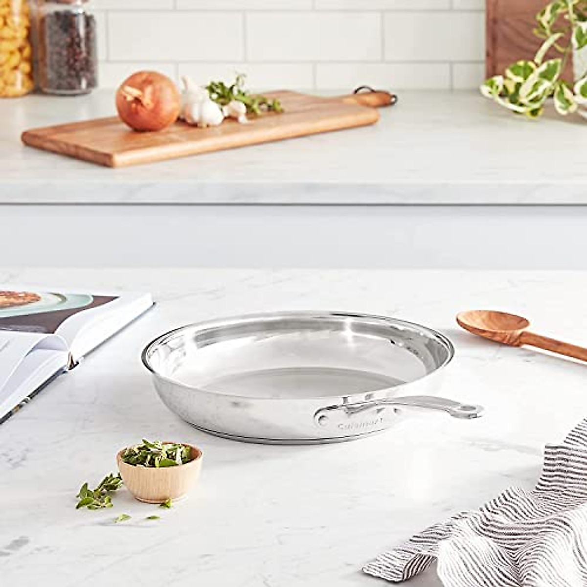 Cuisinart 10-Inch Open Skillet, Chef's Classic Stainless Steel Cookware Collection, 722-24