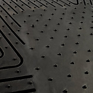 FANMATS 10309 Utah Utes 2-Piece Heavy Duty Vinyl Car Mat Set, Front Row Floor Mats, All Weather Protection, Universal Fit, Deep Resevoir Design