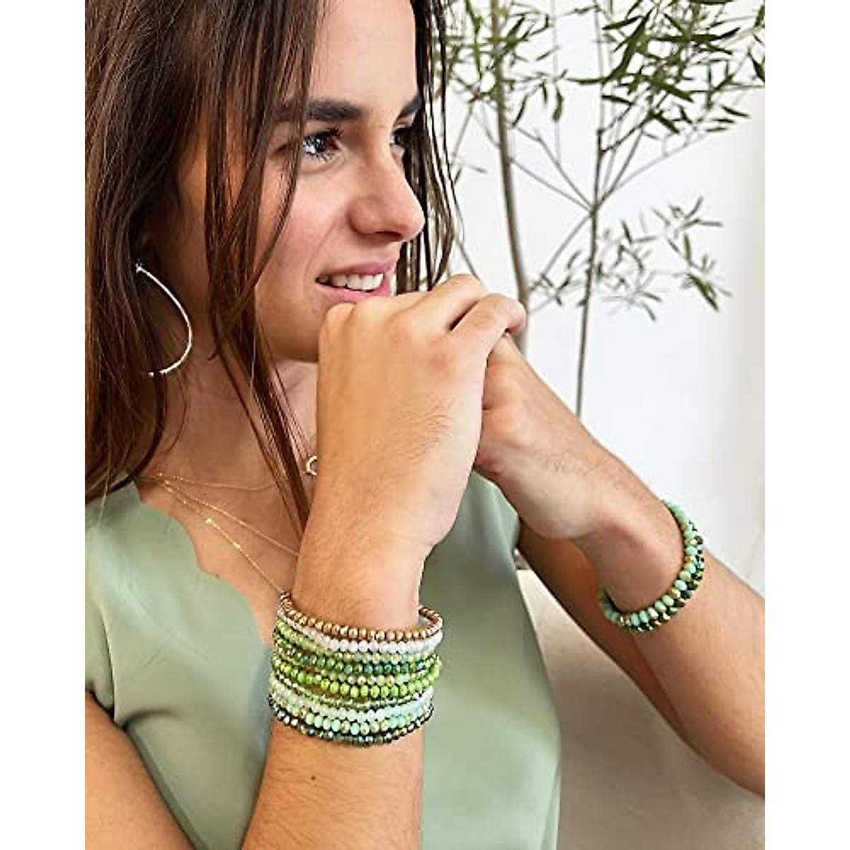 CATCHY & CRAFTY Bracelet Crystal Stretch Stackable Layering Colorful Statement Bracelets Women Glass Beaded Boho Friendship Bridal Gift (Forest Green)