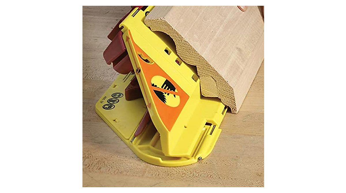 Milescraft Crown45: Easy Crown Molding Tool