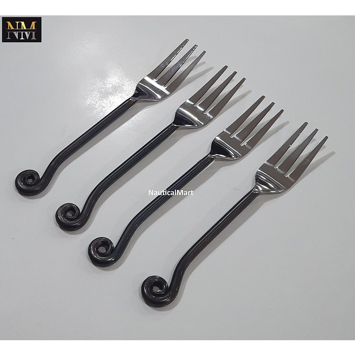 Treble Chef 7 1/2" Salad Fork (Set of Four) Medieval Twisted Dining Hall Eating/Feasting Utensils Set Functional Fork Cutlery For Family Dinner/Hotel/Restaurant Eating Set For Carrying