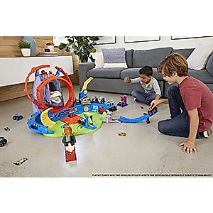 Hot Wheels Monster Trucks T-Rex Volcano Playset with 1:64 Scale Race Ace Toy Truck & 1 Toy Car, Track Set with Dinosaur Nemesis